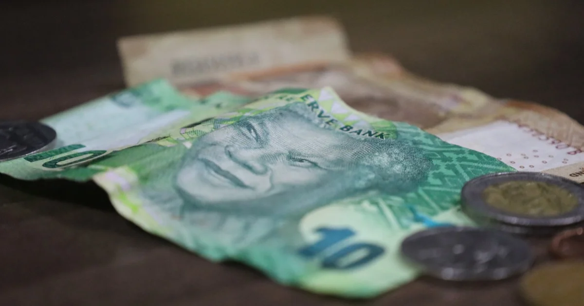 Wêreldbank waarsku oor impak van ras- en arbeidsbeleide